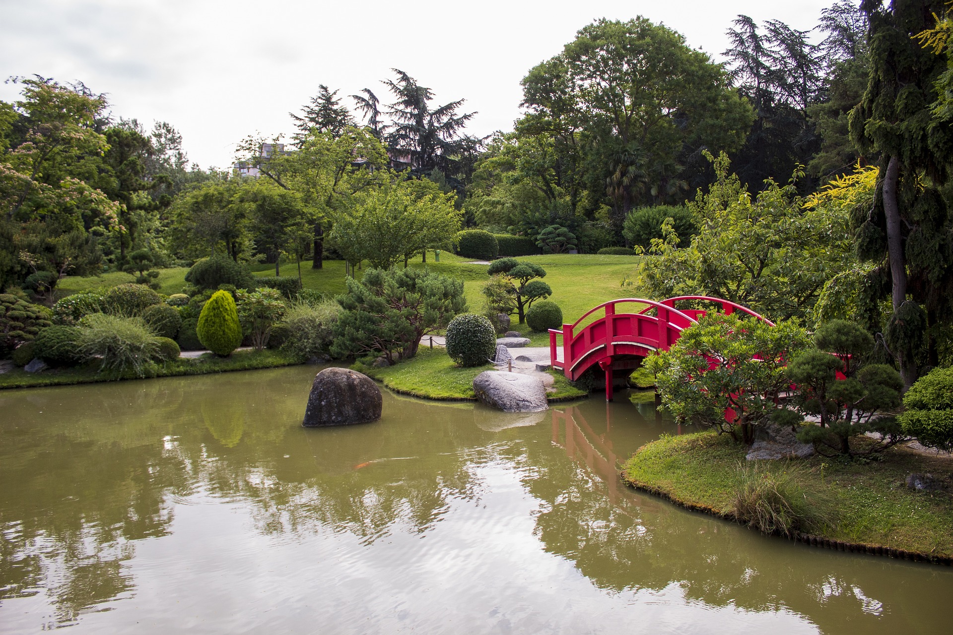 Découvrez les merveilles des parcs et jardins de Toulouse en bus - Toulouse Welcome